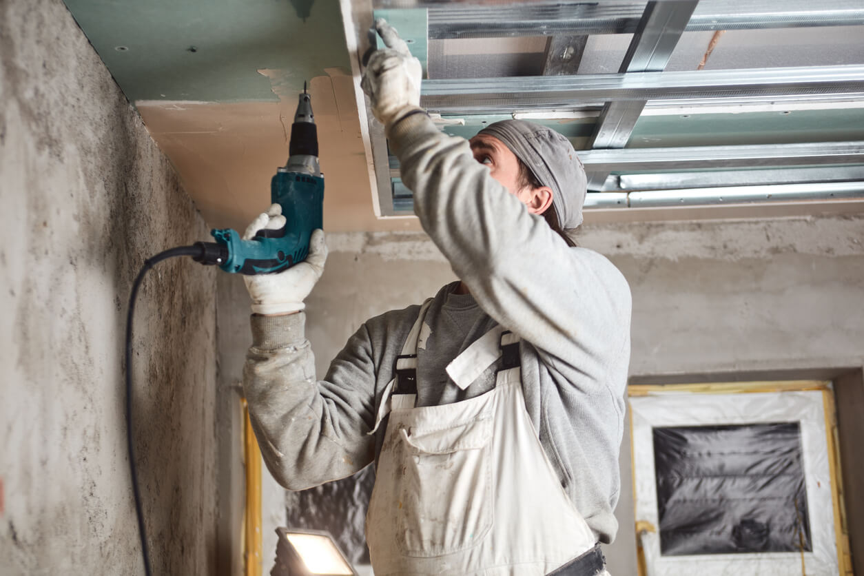 Le plâtrier qu'il vous faut à Versailles - Travaux / diagnostics | Laforêt Versailles ⇔ Laforêt ...